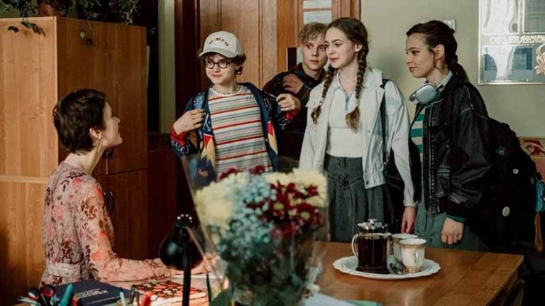 Плакса 3 сезон (СТС) дата выхода всех серий сериала